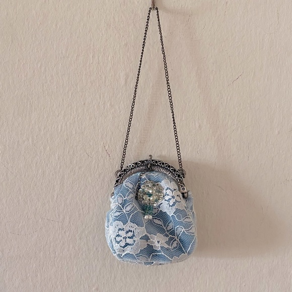 Bags | Tiny Blue And White Lace And Beaded Coin Purse On Silver Tone ...
